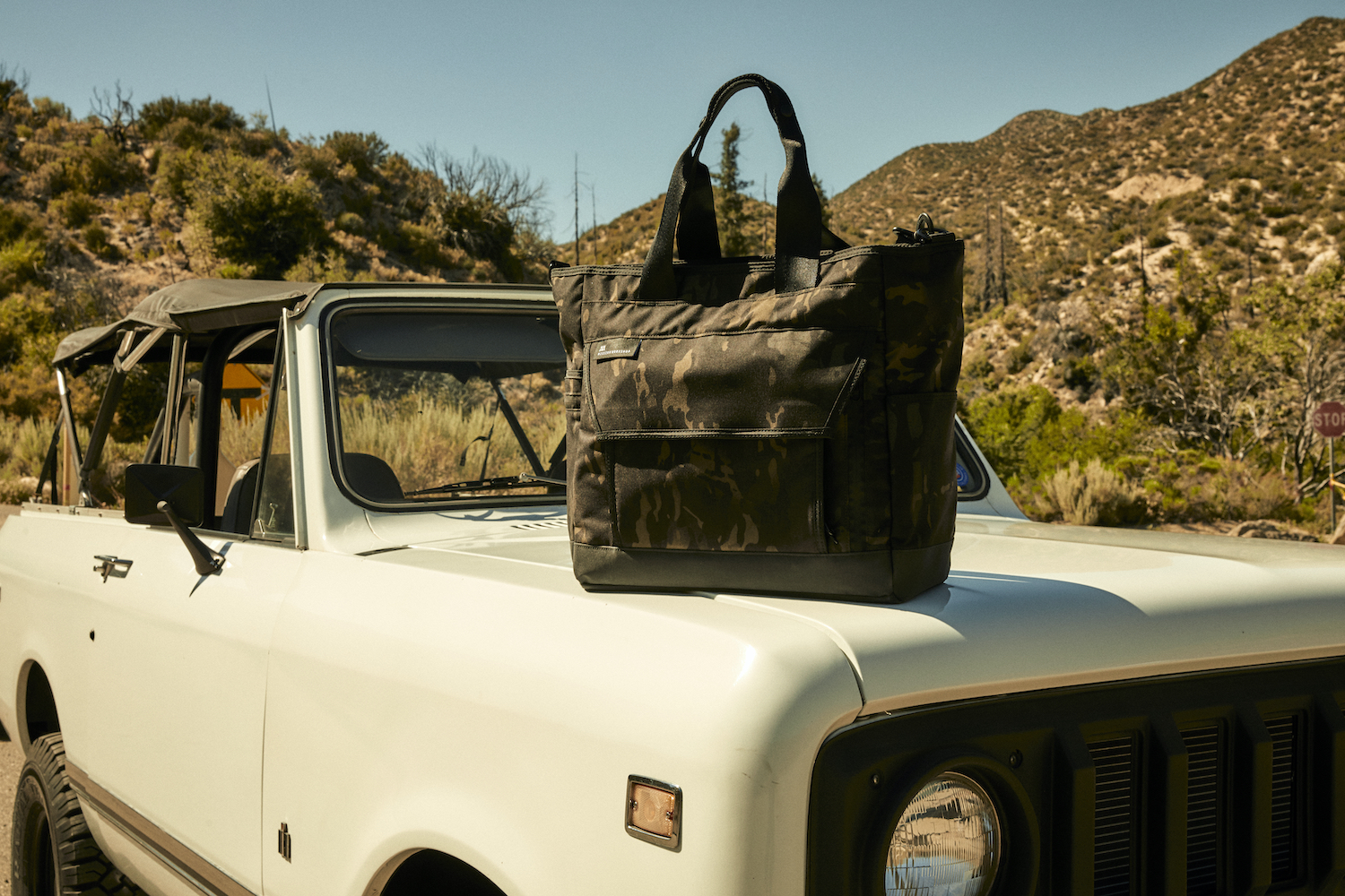 Acquire | Mission Workshop’s new tote is built for both work and the ...