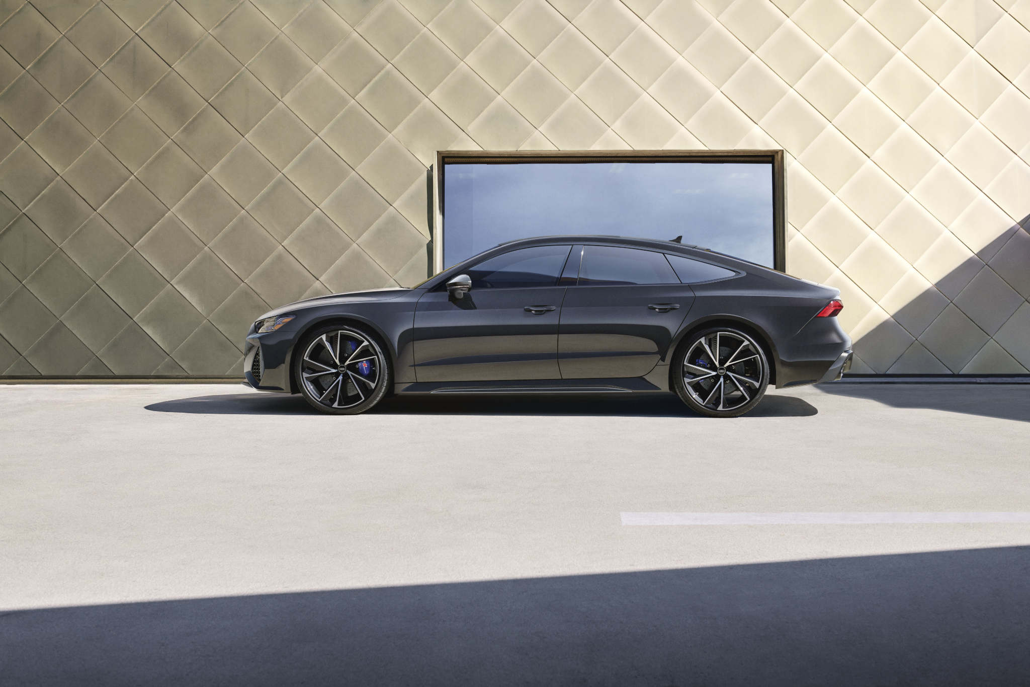 Acquire | Audi RS7 Dynamic Edition