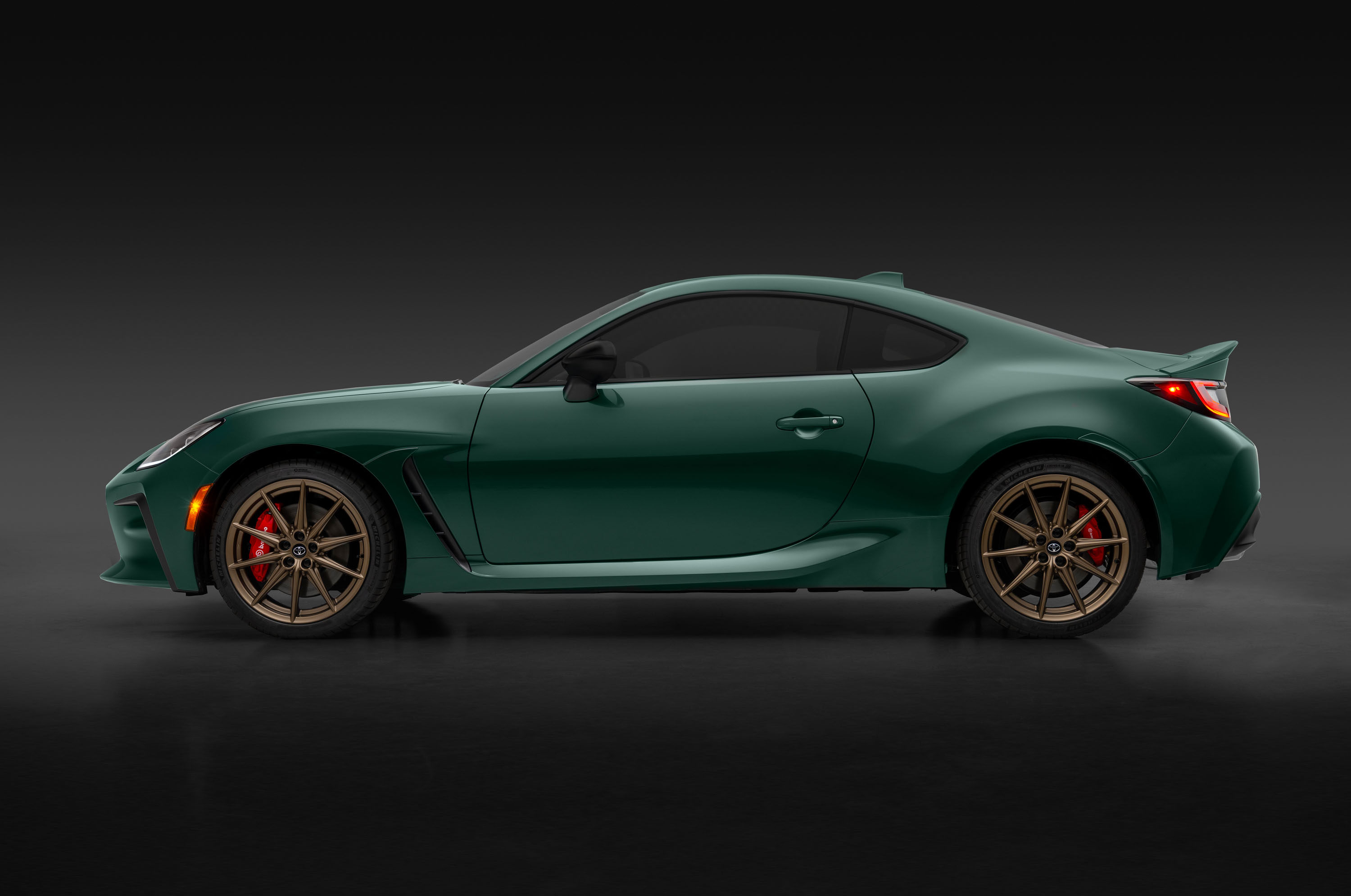 Acquire | Toyota revives the Hakone special edition for the 2025 GR86