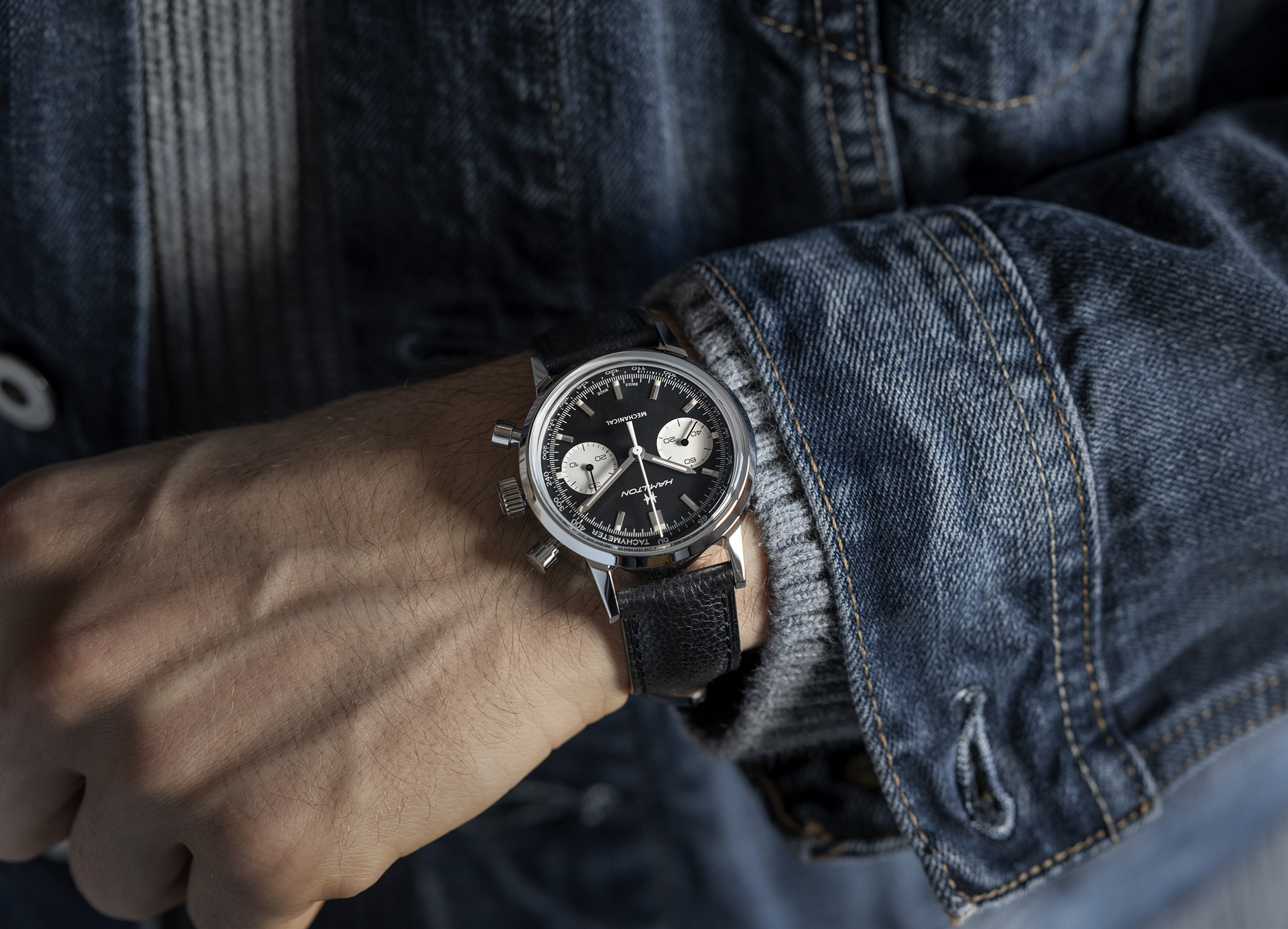 Acquire | Hamilton updates the Intra-Matic with a blue panda dial