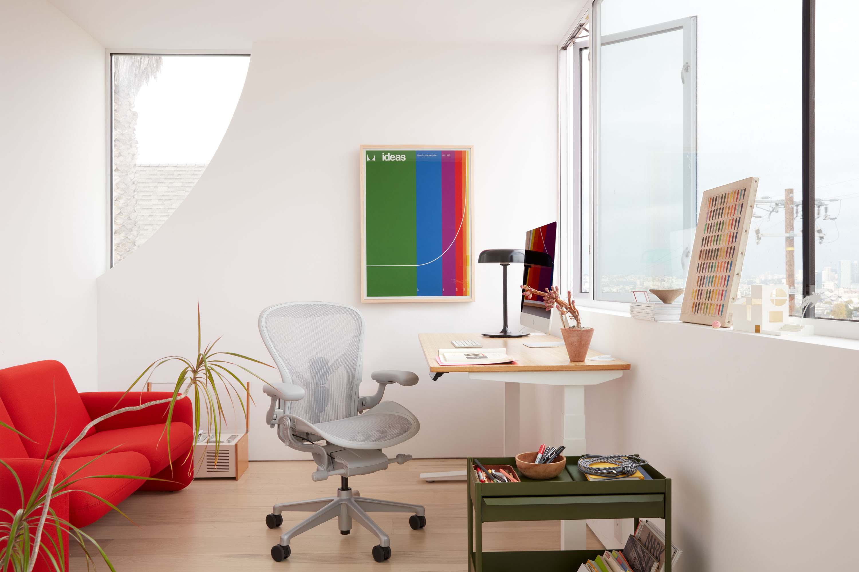 Acquire | Phaidon tells the story of American furniture icon, Herman Miller