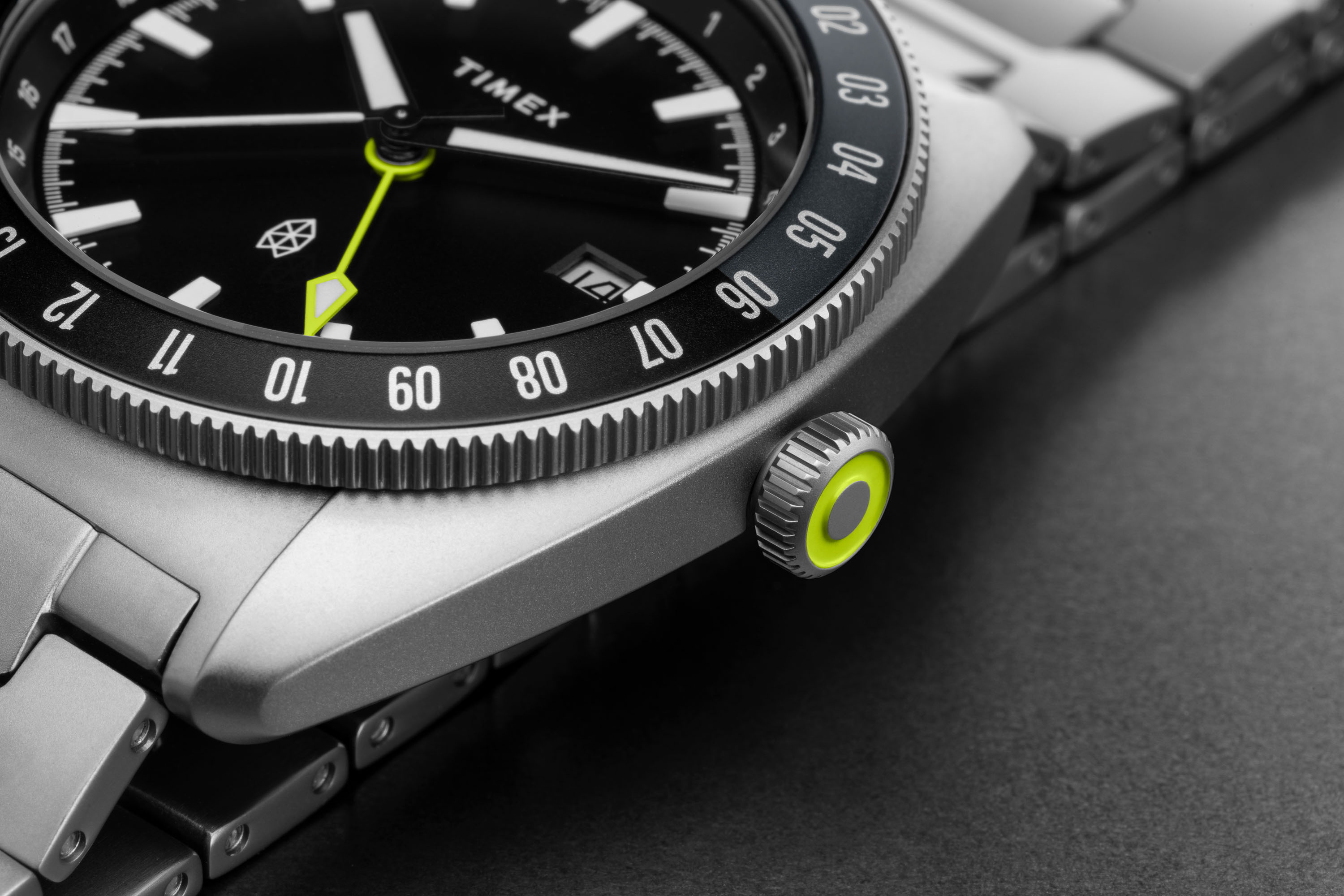 Acquire | Timex introduces two new Q Timex Continental models