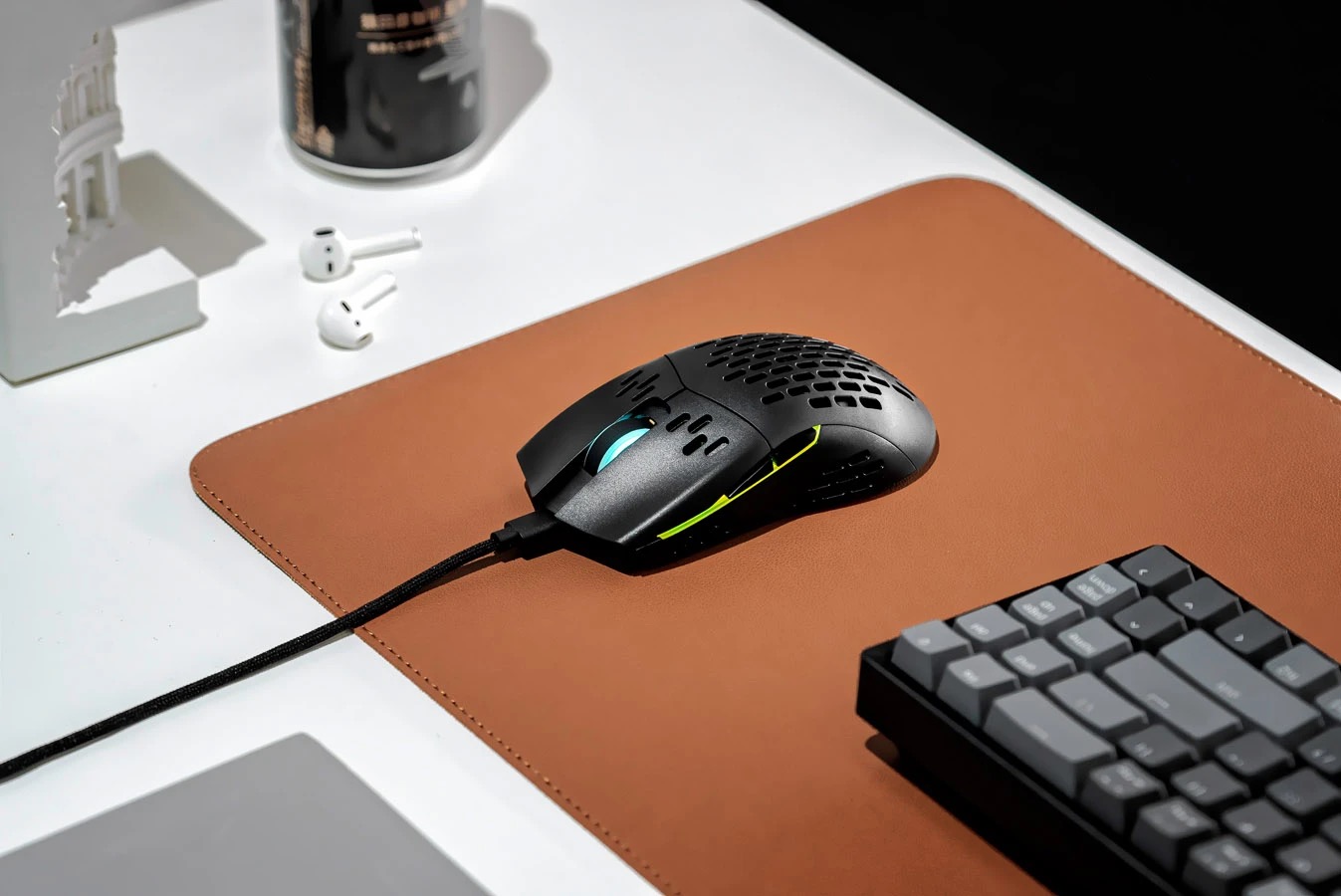 Acquire | Keychron introduces their first wireless mouse
