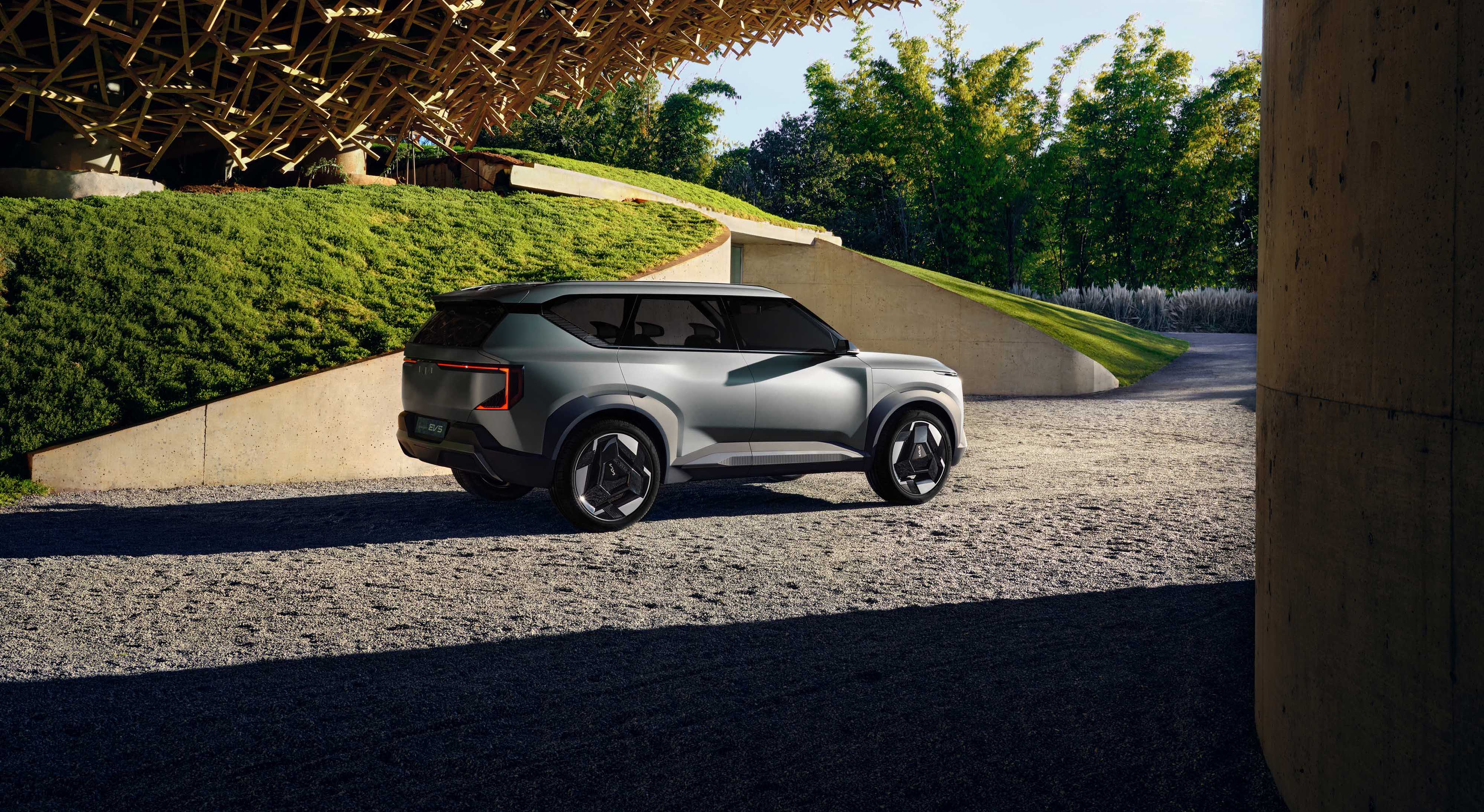 Acquire | Kia just revealed one of the best looking wagons out there