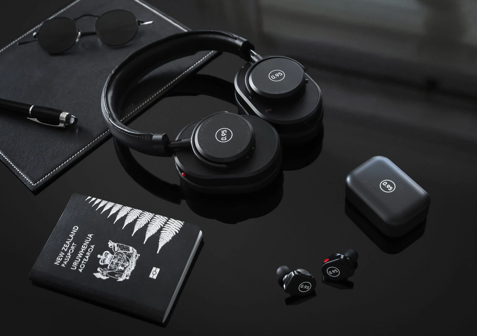 Acquire | Master & Dynamic adds its wireless models to its ...