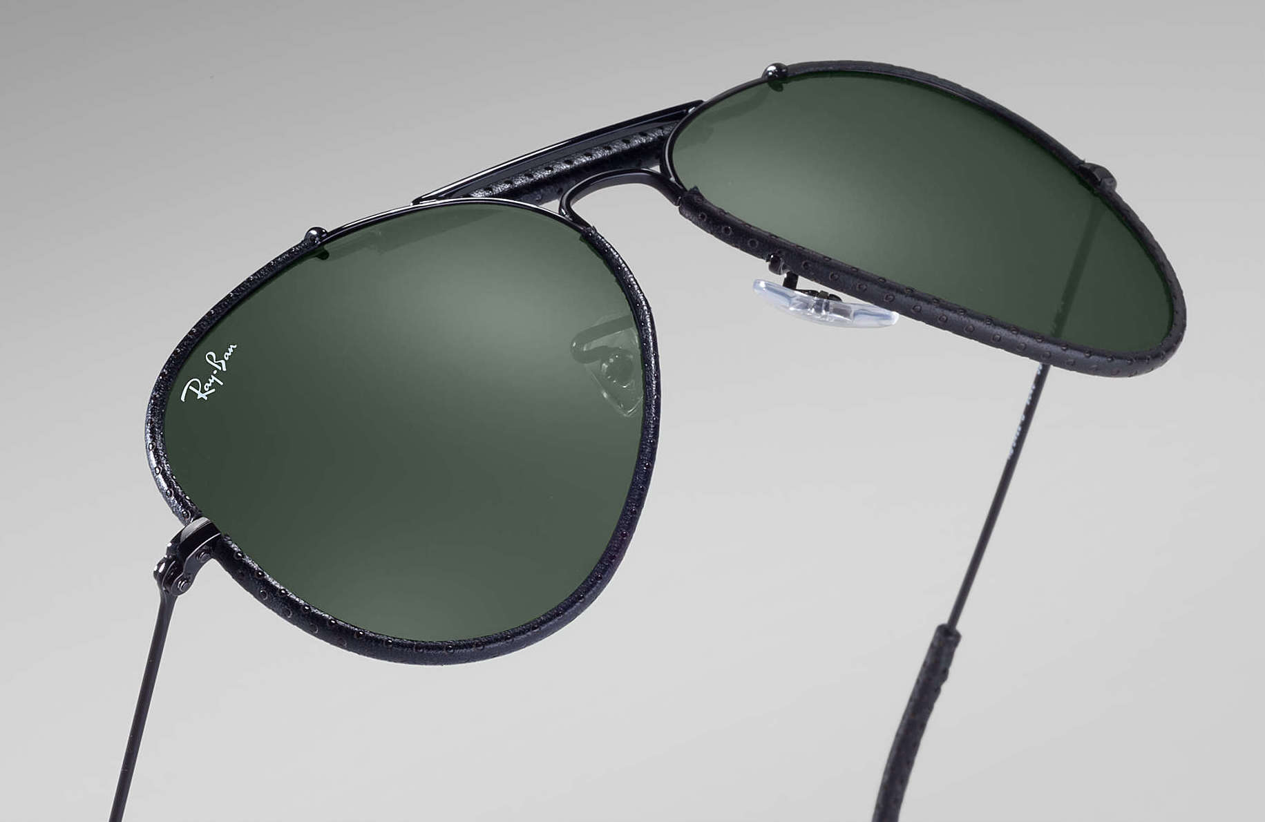 Acquire | Ray-Ban’s Outdoorsman puts on its leather jacket