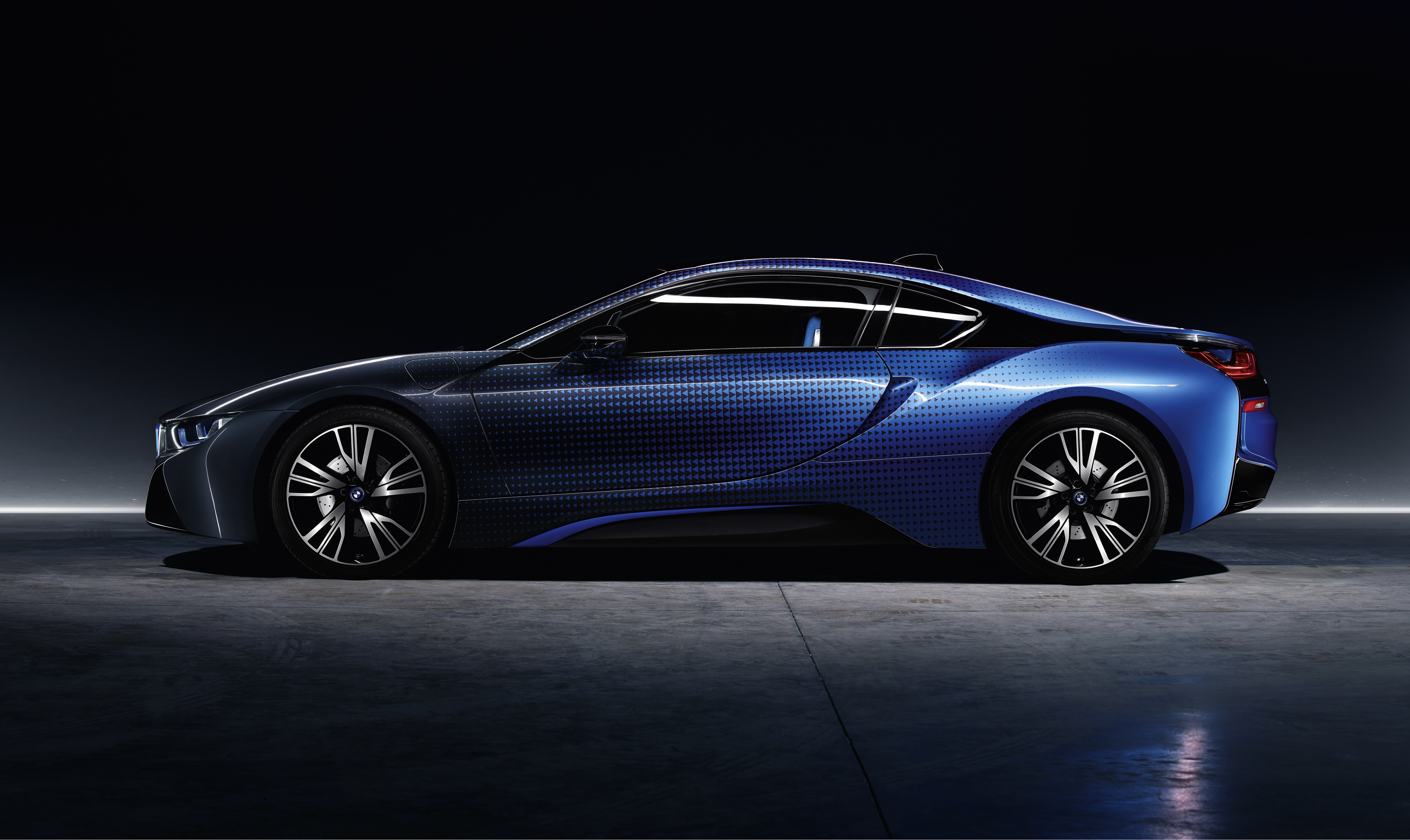 Acquire | BMW CS Concept