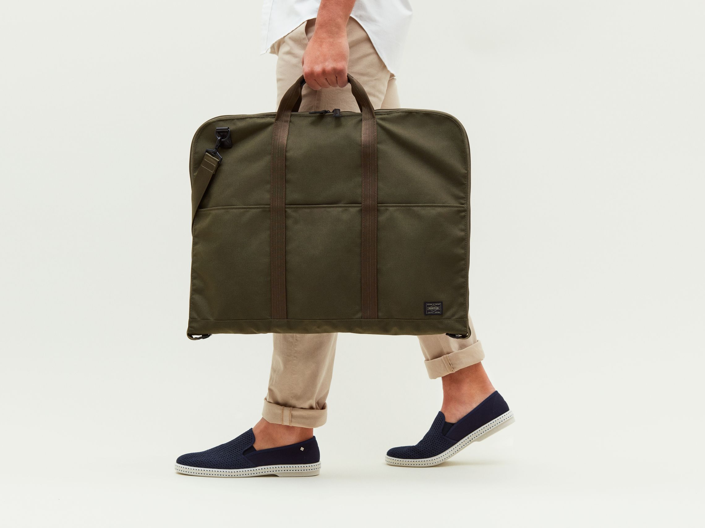 Acquire | Porter’s Paramount Packer line infuses their bag with GORE ...