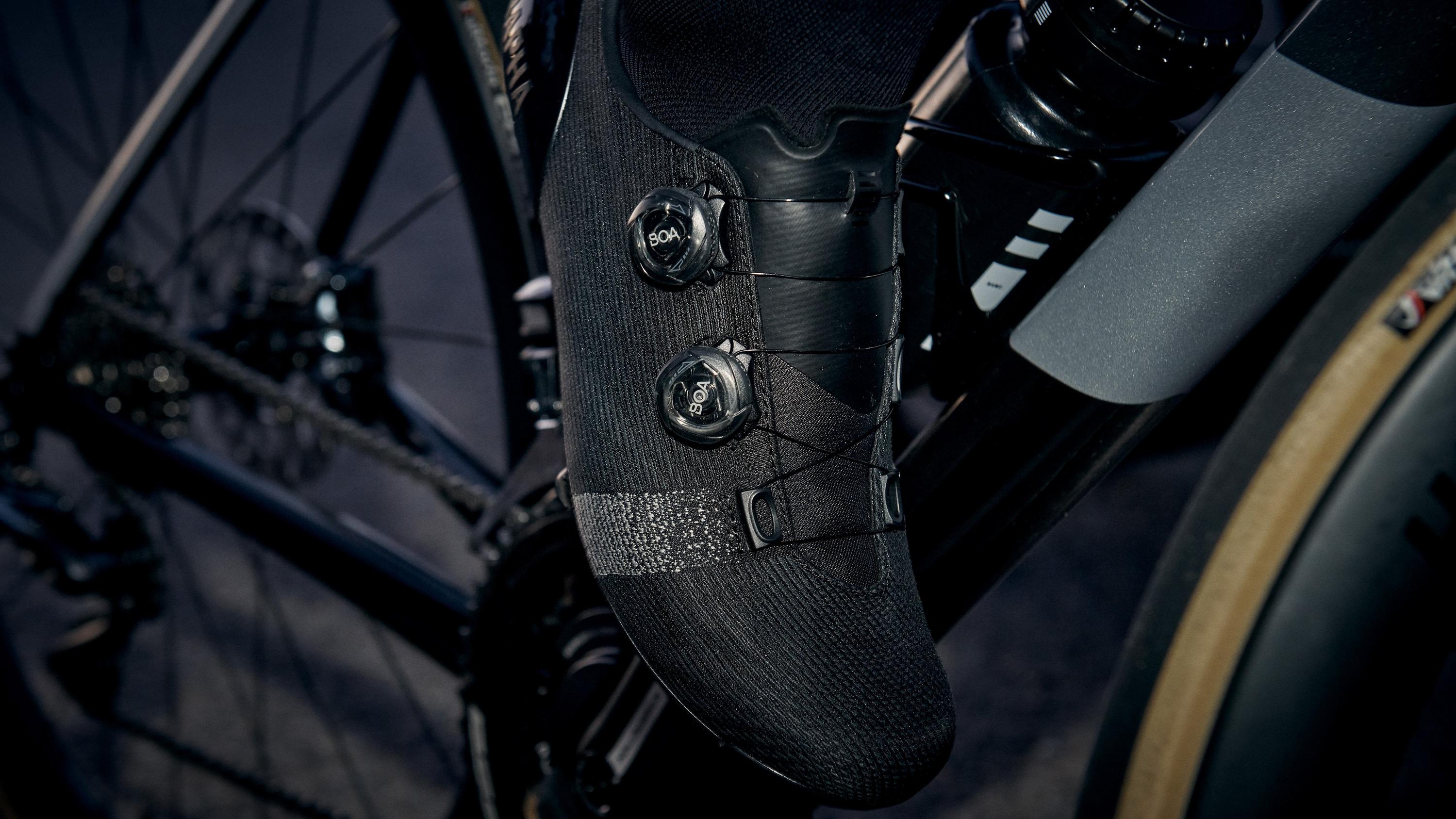 Acquire | Rapha’s new Explore Powerweave is built for off-road riding