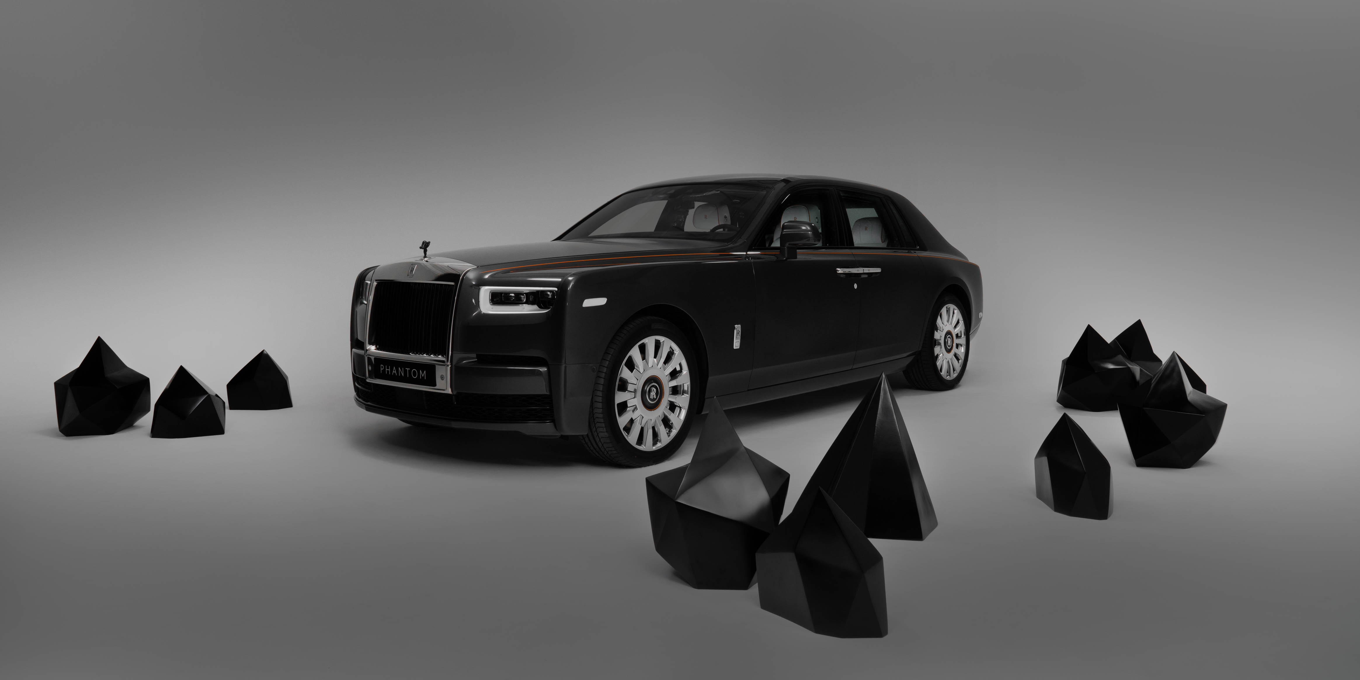 Acquire | Rolls-Royce reveals the eighth generation Phantom