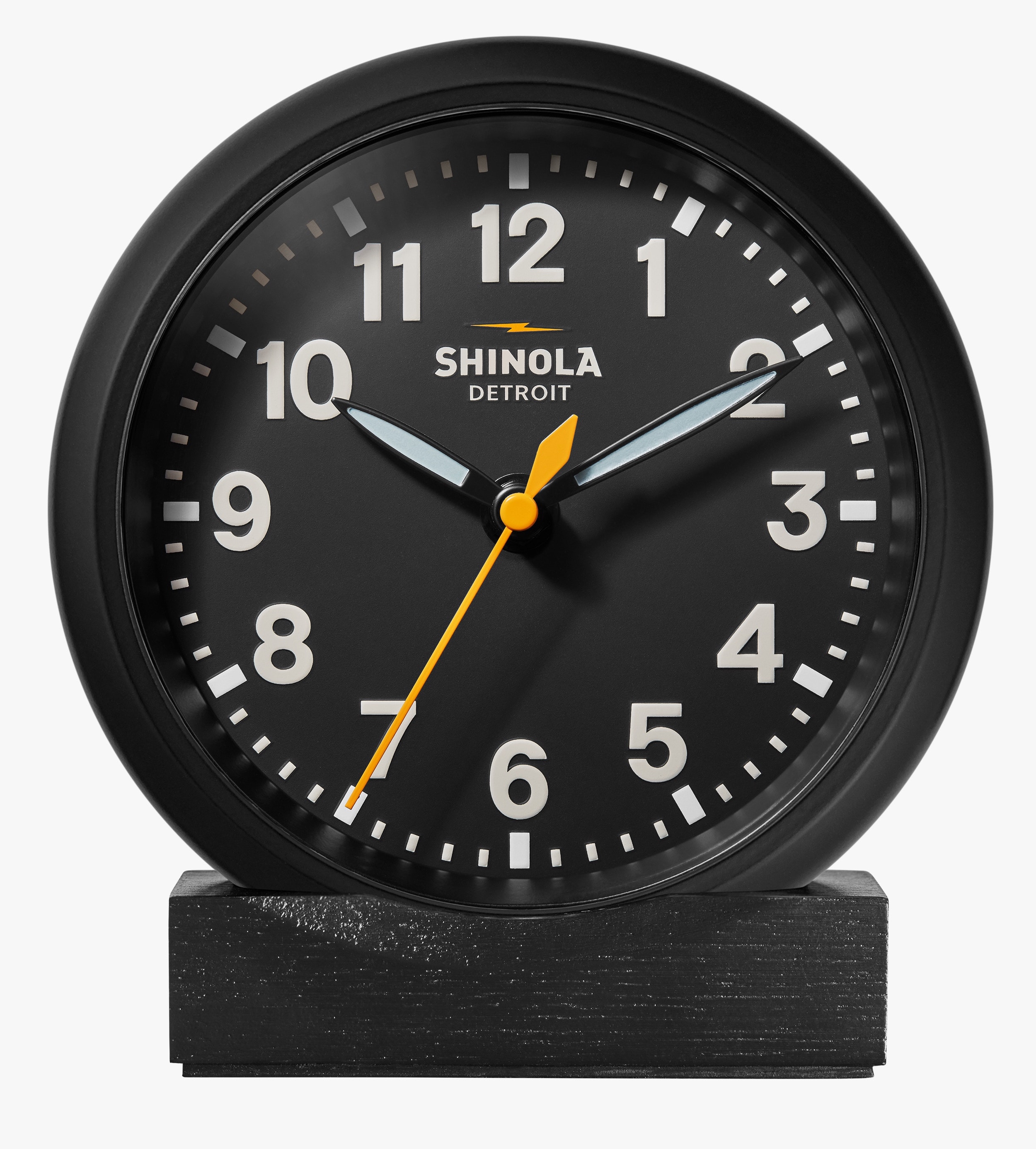 Acquire | Shinola’s introduces a desk version of its Runwell Wall Clock