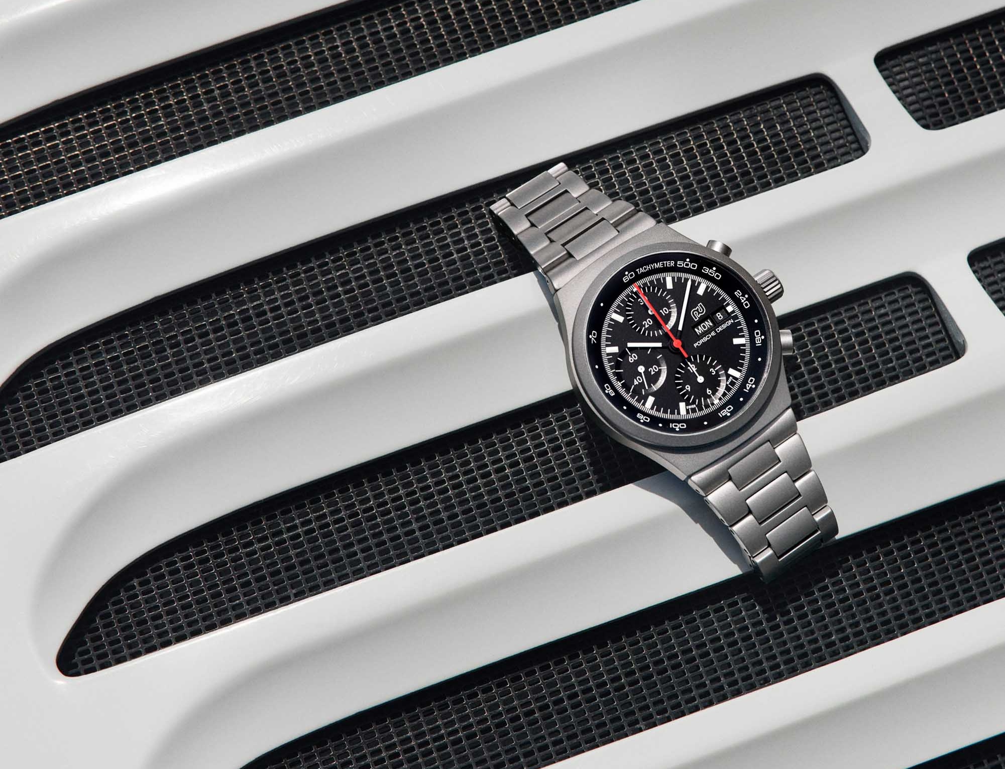 Acquire | Porsche Design unveils the exclusive Chronograph 1 for 911 S ...