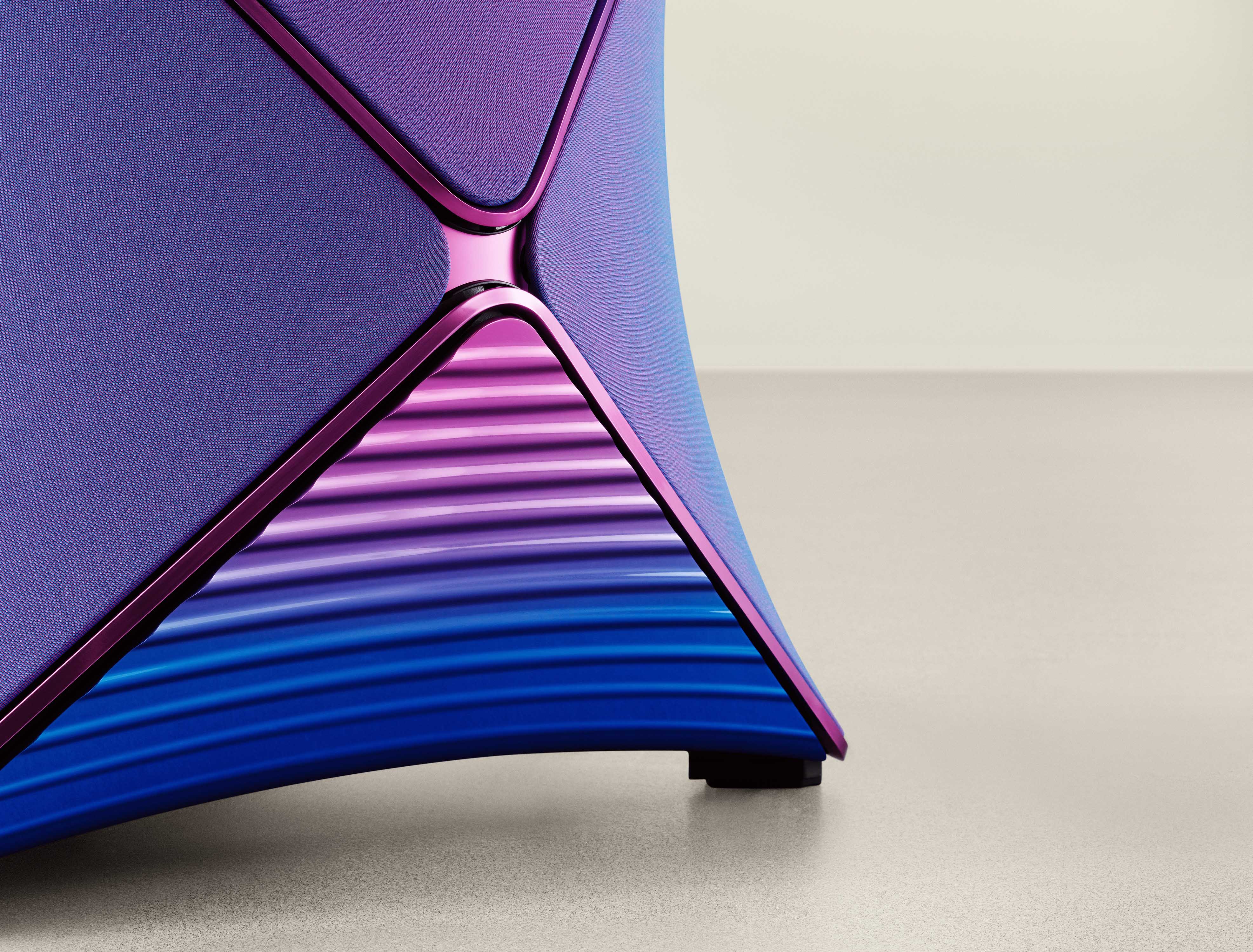 Acquire | Bang & Olufsen presents two bold expressions of its Beolab 90 with the Phantom and ...