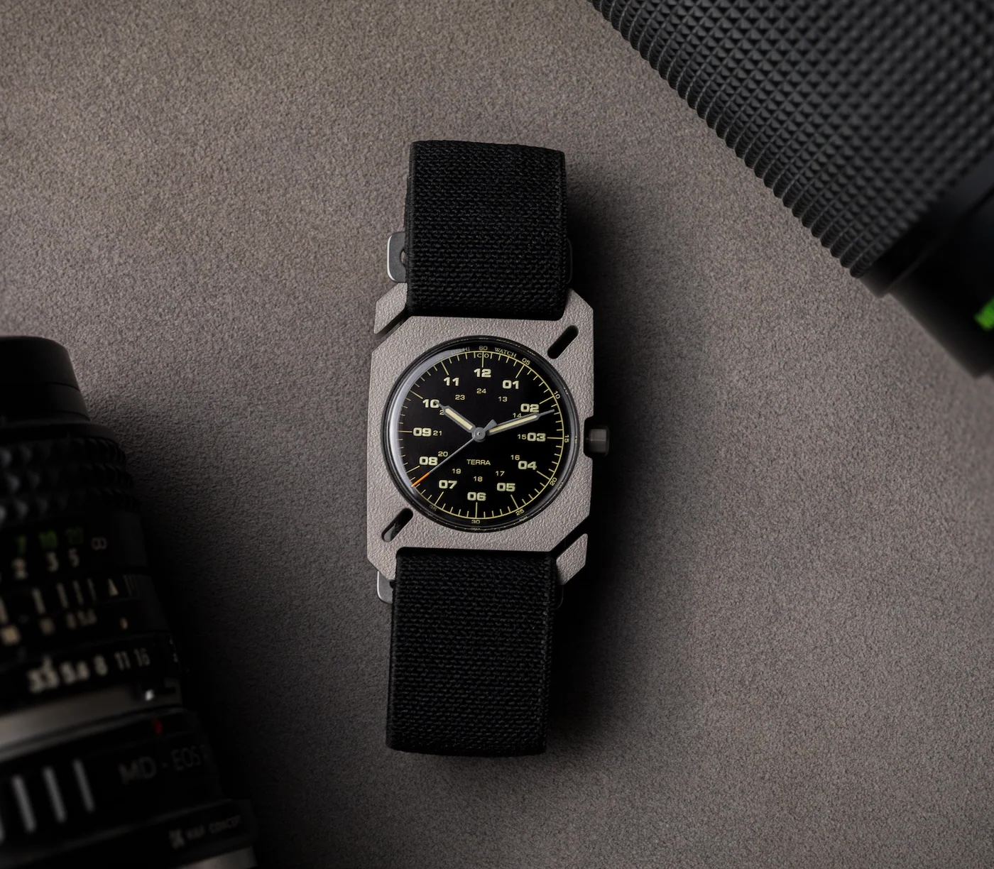 Acquire | Delhi Watch Company’s DWC Terra has a unique carabiner ...