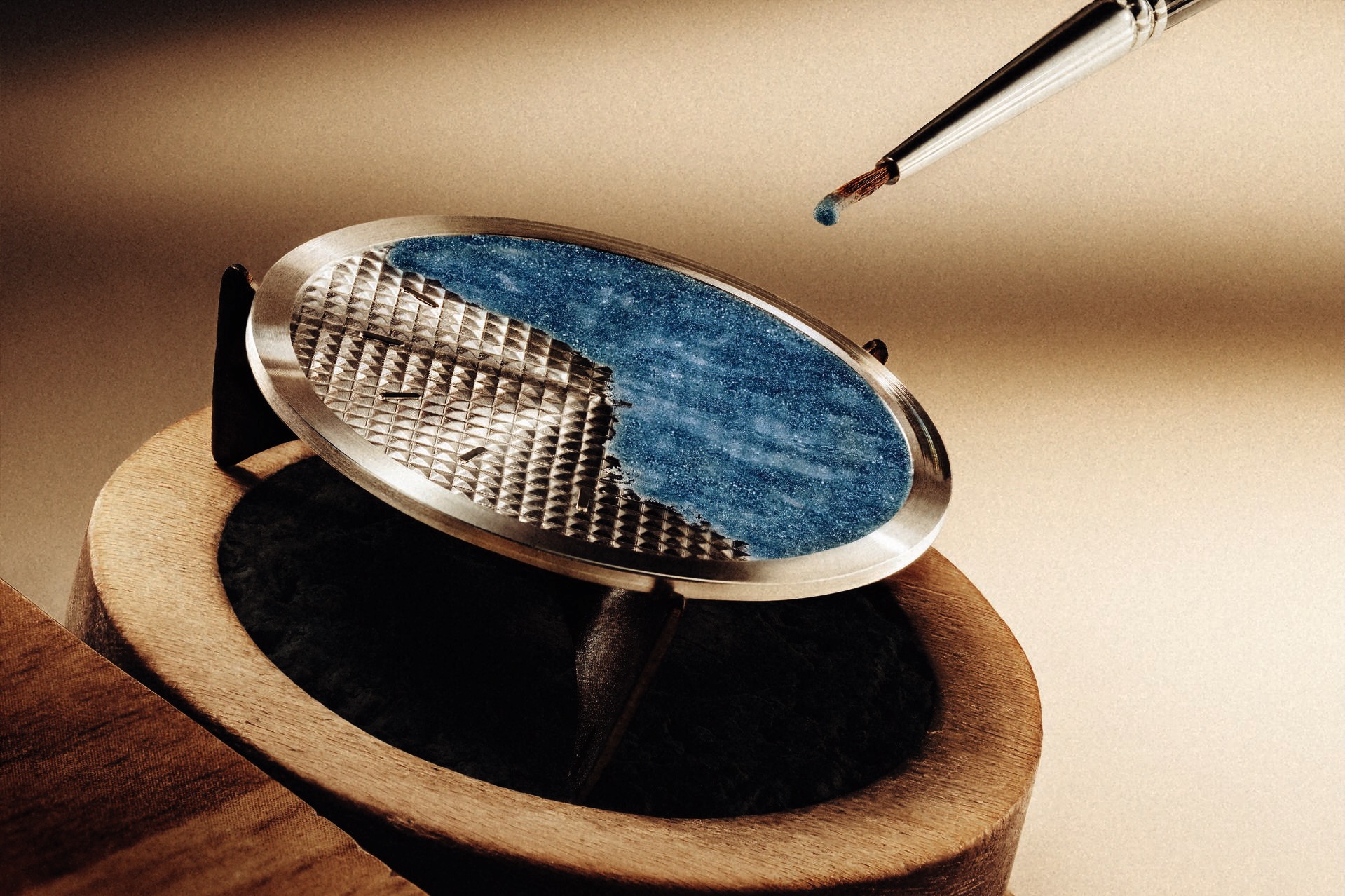 Acquire | Girard-Perregaux’s new Laureato models feature the brand’s ...